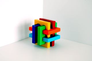 Interlocking puzzles